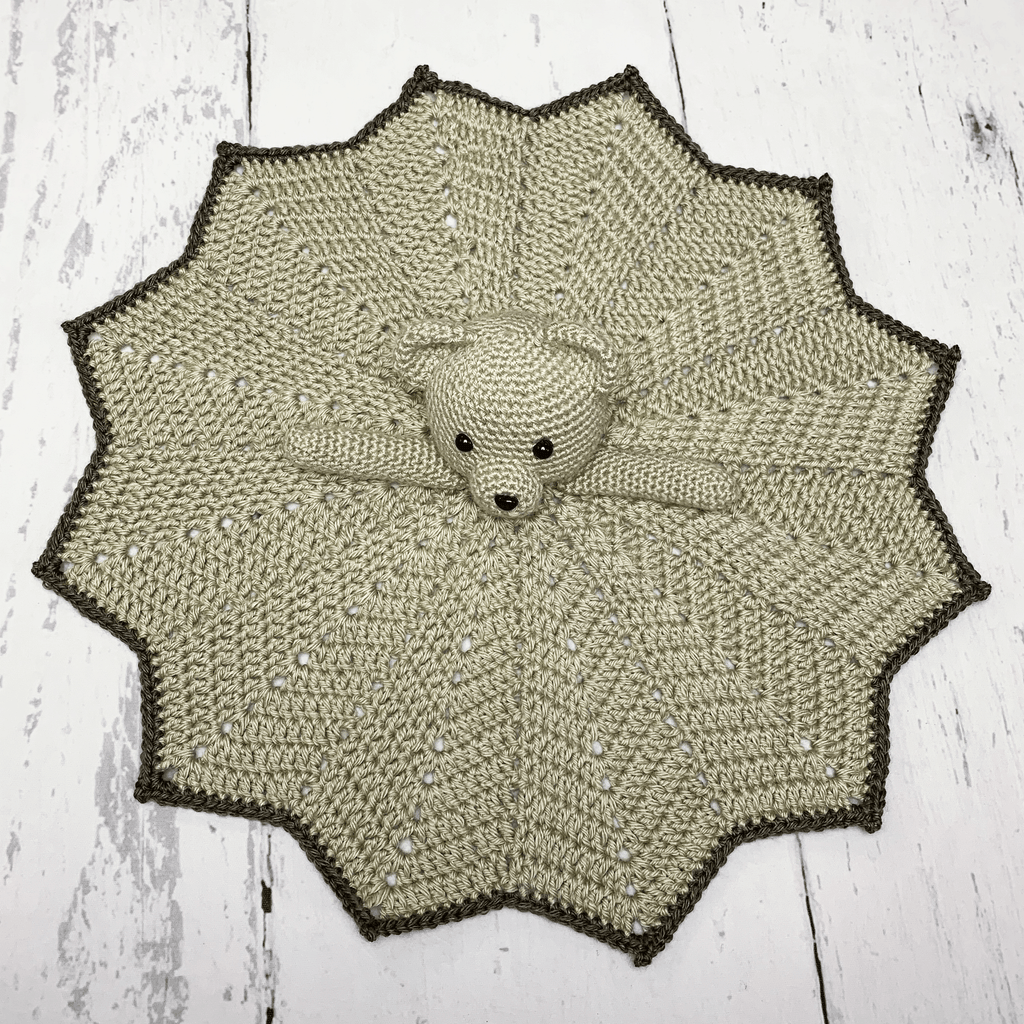 Patron au crochet - Poupou – AkrocheTatuk